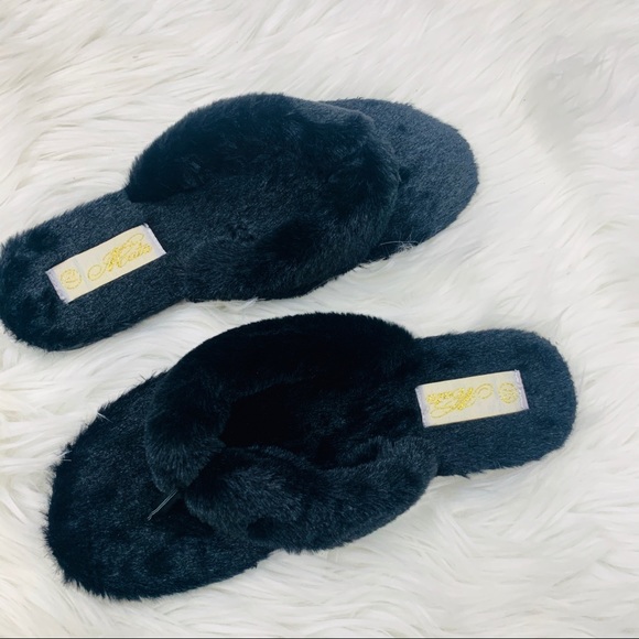 Shoes | Black Fur Flip Flop | Poshmark